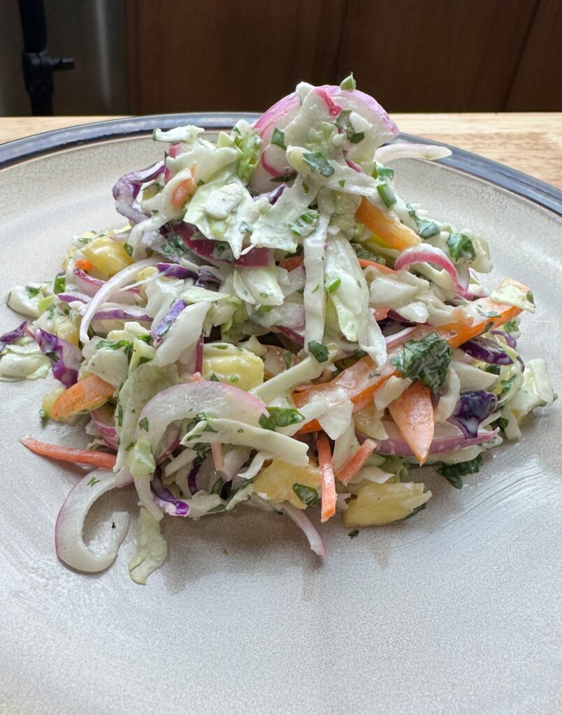Deliciosa Ensalada de Repollo | COLESLAW Una Receta Cremosa y Dulce ...